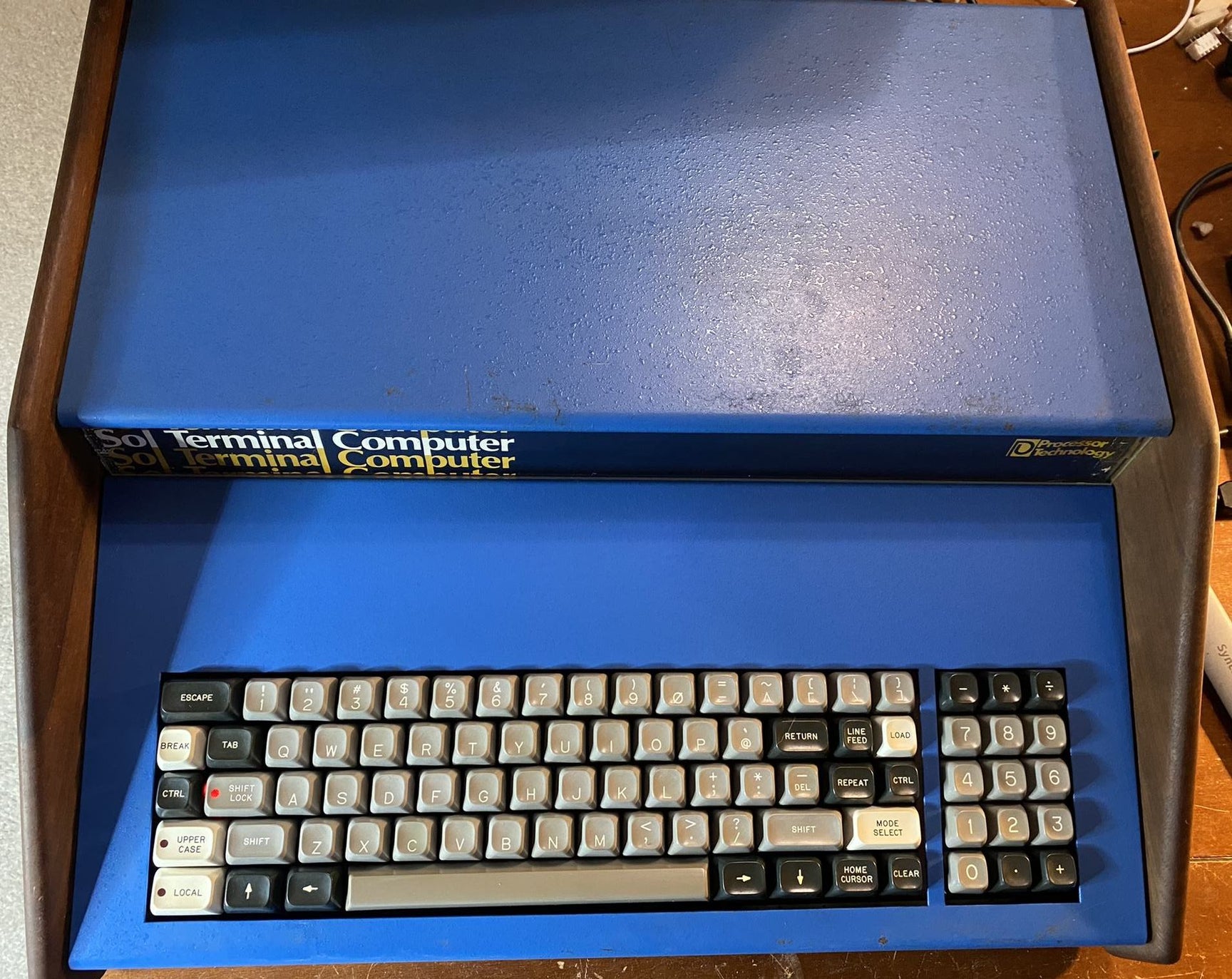 Bonus Life Computers. Vintage Computer Service, Restoration and Sales.